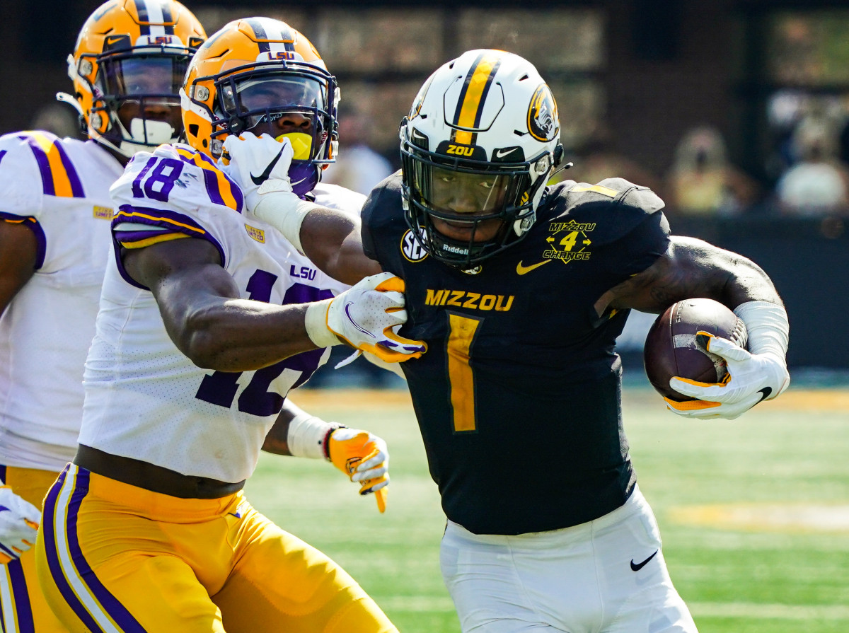 Potential Atlanta Falcons NFL Draft Target Damone Clark: Spinal Surgery ...