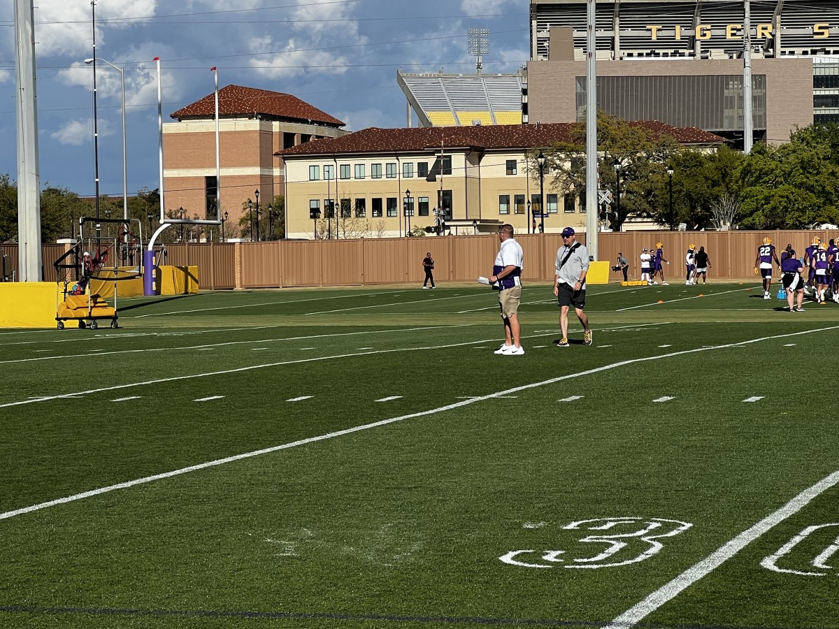 How Brian Kelly Constructs, Runs LSU Football Spring Practice - Sports ...