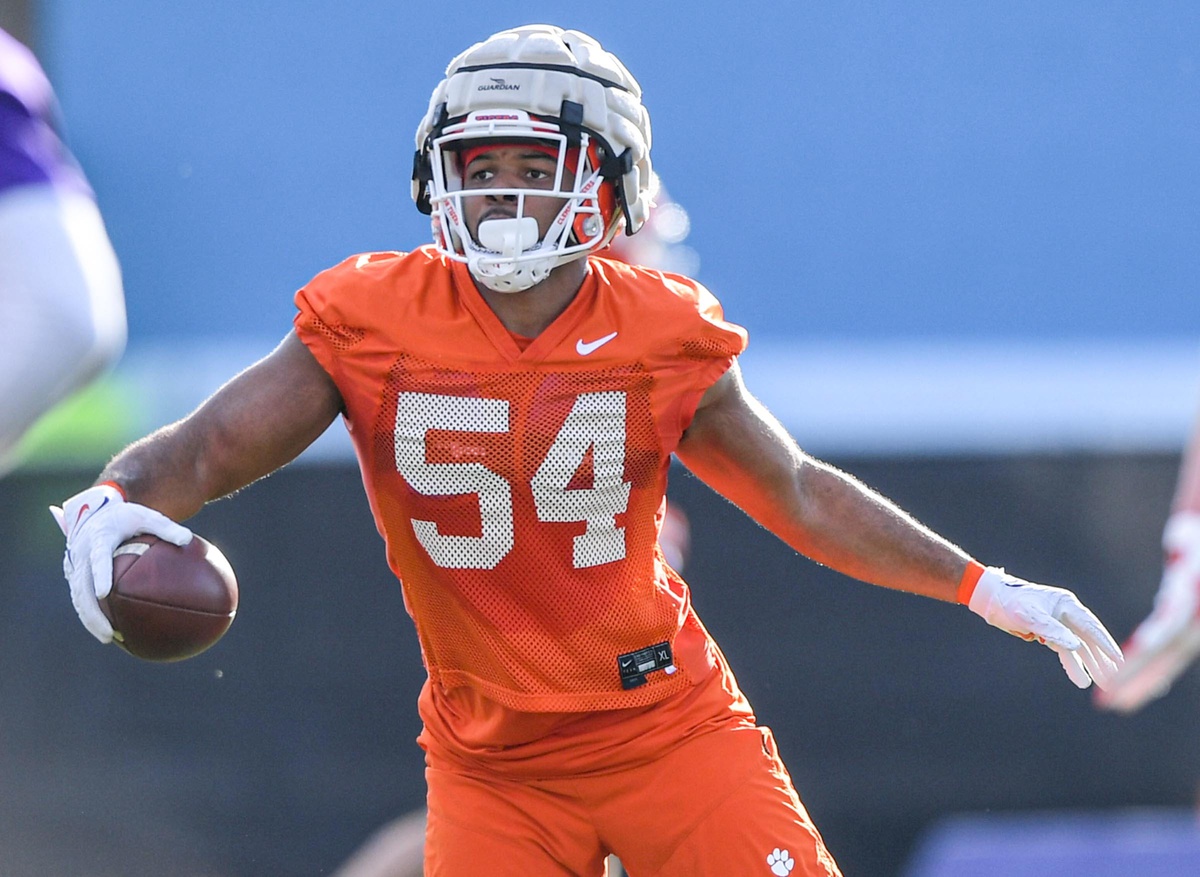 'Special' Barrett Carter, 'Smart' Jeremiah Trotter Jr.Impressing ...