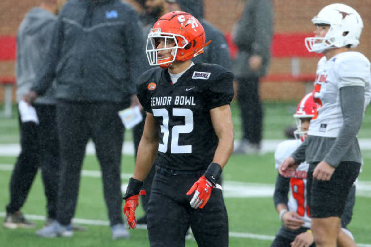 New Four-Round Mock Draft Adds Weapon for Washington Commanders ...