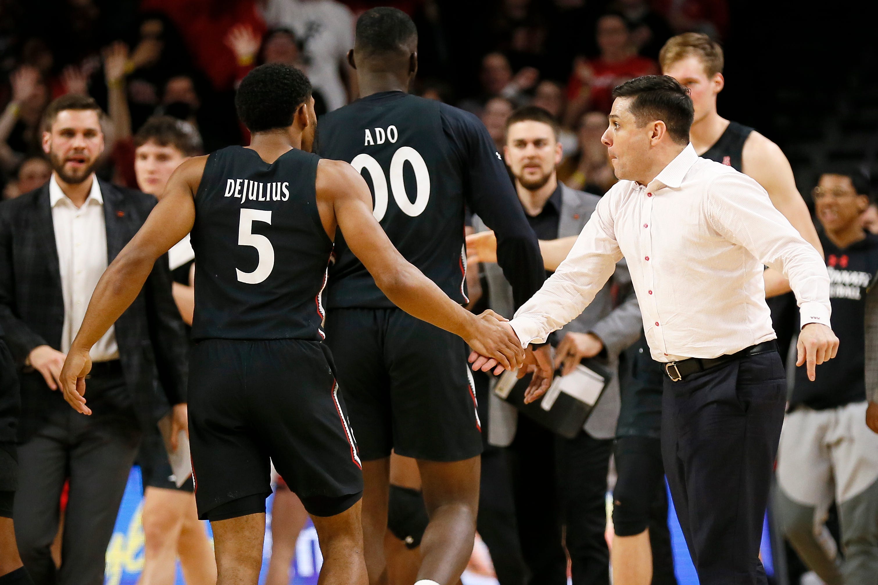 UC Basketball Morphing New Identity on Both Ends Heading Into 2022-23 ...