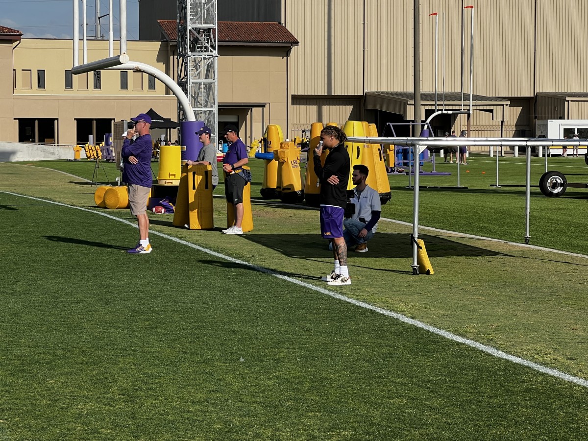 Tiger Practice Report: LSU QB's Go Through Footwork Drills on Third Day ...