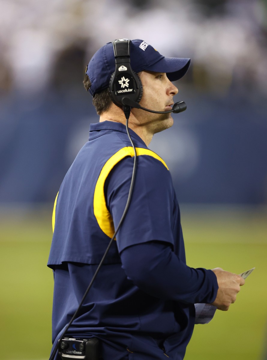 Several Players Stand Out to Neal Brown During Start of Spring Ball ...