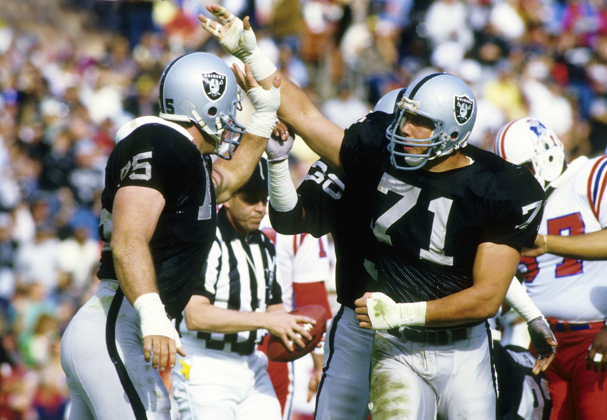Bill Pickel was a force for the Los Angeles Raiders - Sports ...
