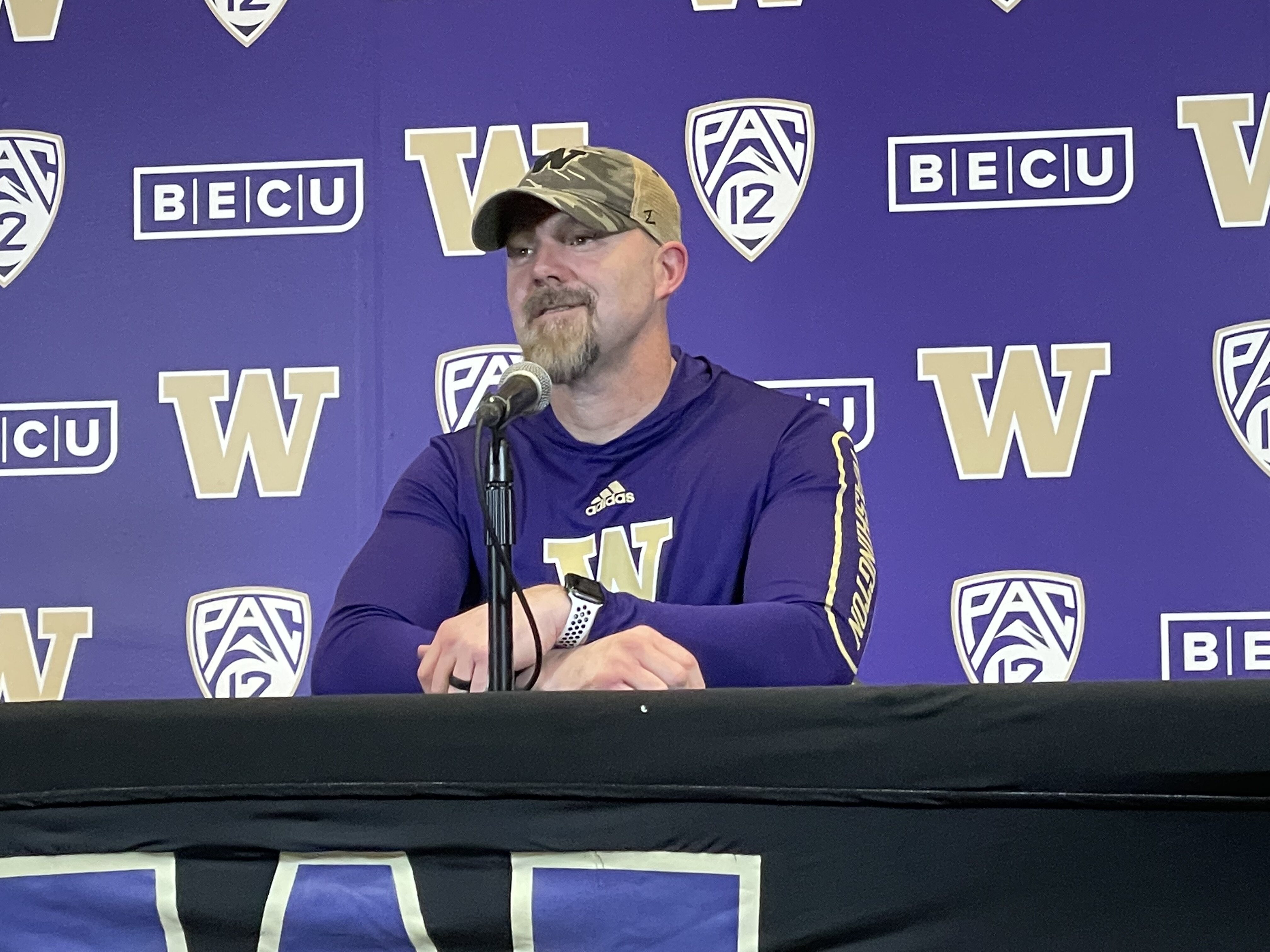 UW Shows Ryan Grubb at Work in First Practice - Sports Illustrated ...