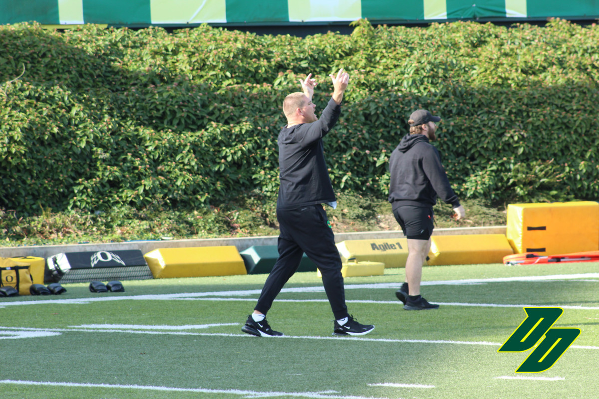 Defensive Coordinator Tosh Lupoi Opens up on why He Chose Oregon for ...