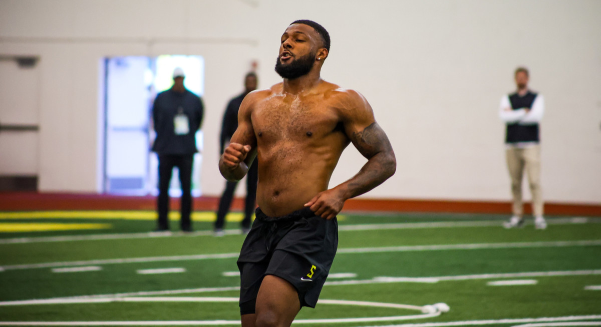 WATCH: Kayvon Thibodeaux Talks Oregon Ducks Football Pro Day, 2022 NFL ...