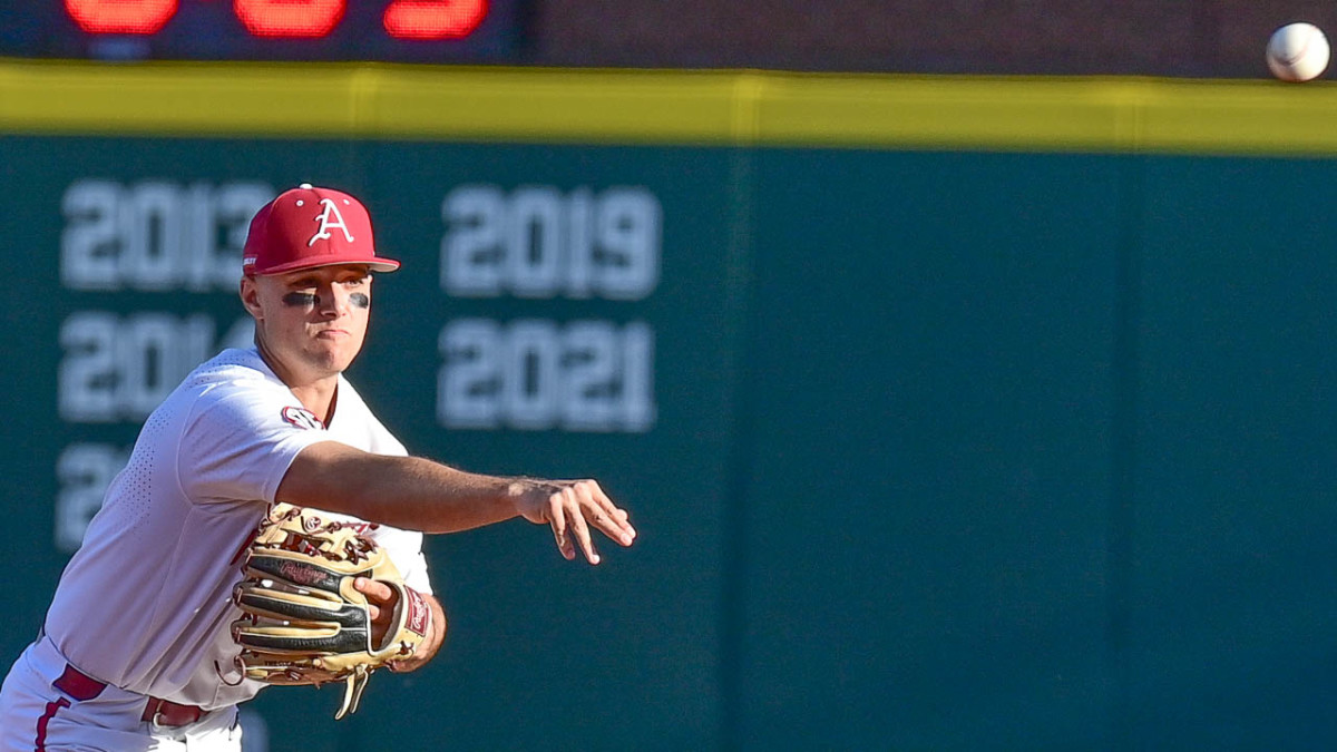 Jalen Battles, Connor Noland Lift Razorbacks Past Mississippi State ...