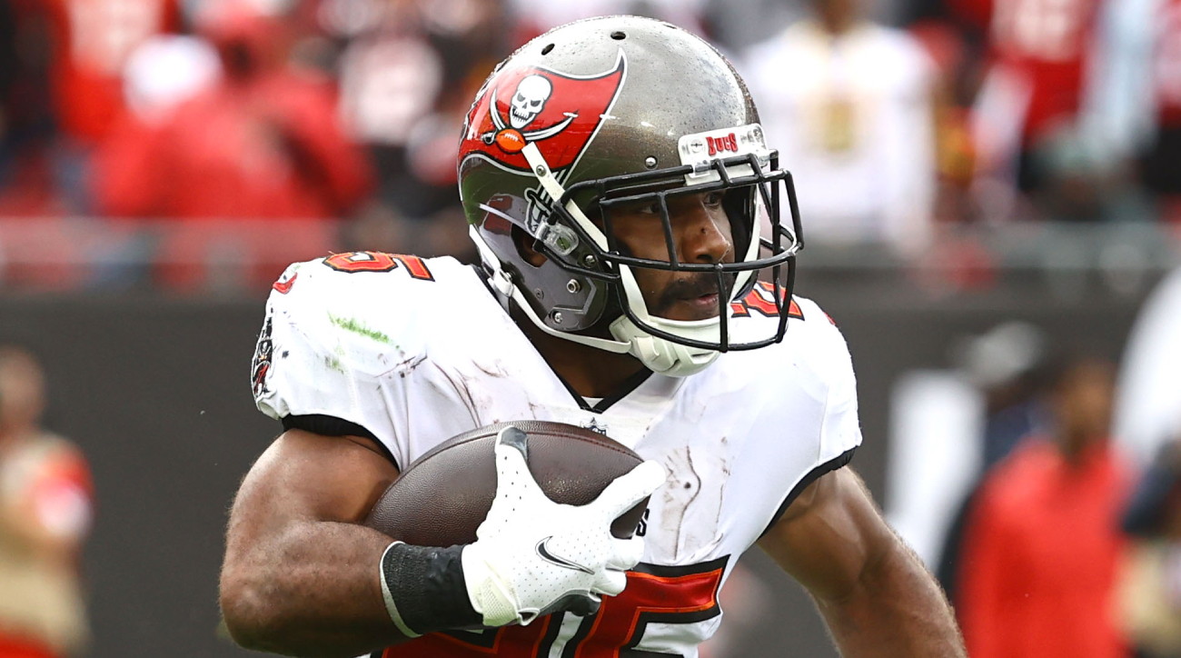 Buccaneers sign Giovani Bernard to one-year deal (report) - Sports ...