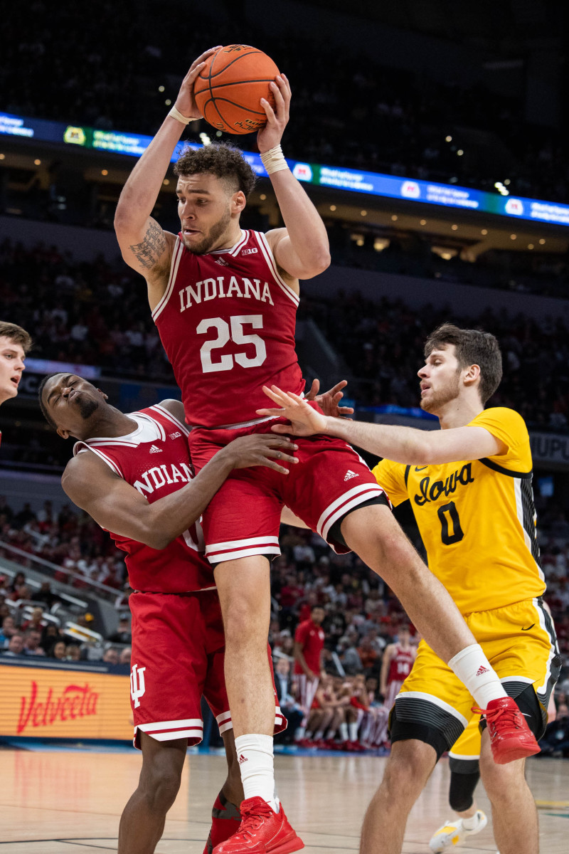 Race Thompson Returning to Indiana For 6th College Season - Sports ...