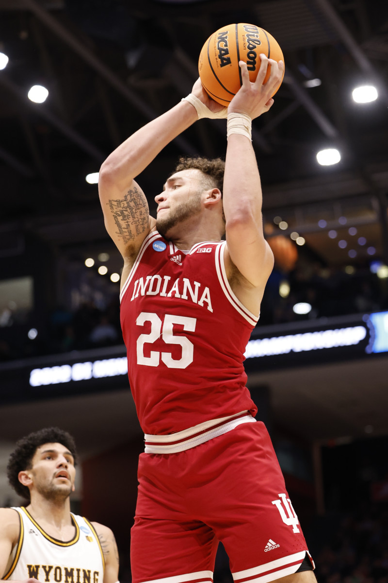 Race Thompson Returning to Indiana For 6th College Season - Sports ...