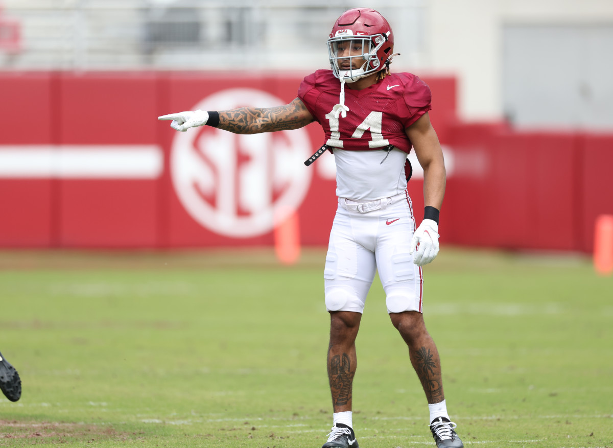 Scenes from Alabama Football's First Scrimmage of 2022 - Sports ...