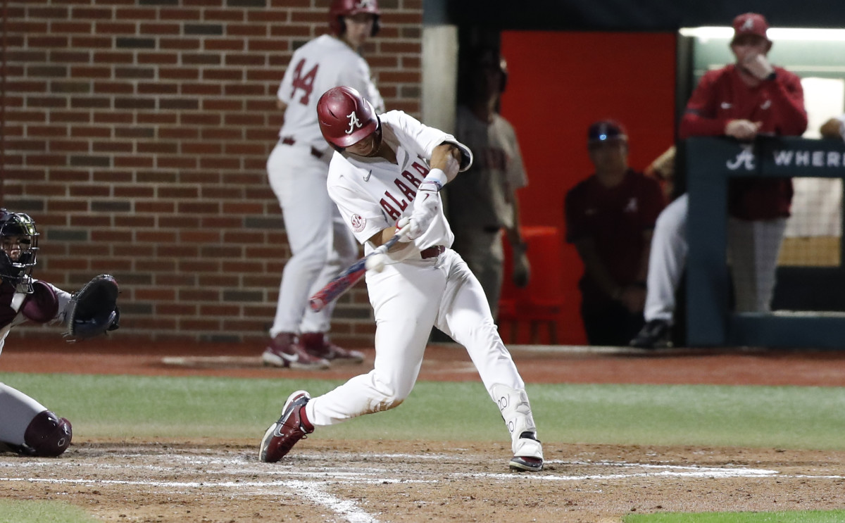 Alabama Baseball Battles Back, Overcomes Texas A&M to Even Series ...