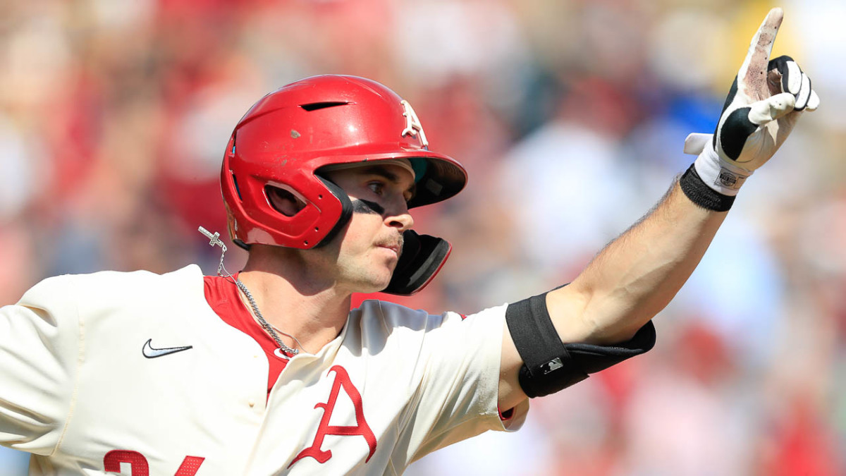 Razorbacks Stay at No. 2 in Latest Baseball Coaches Poll - Sports ...