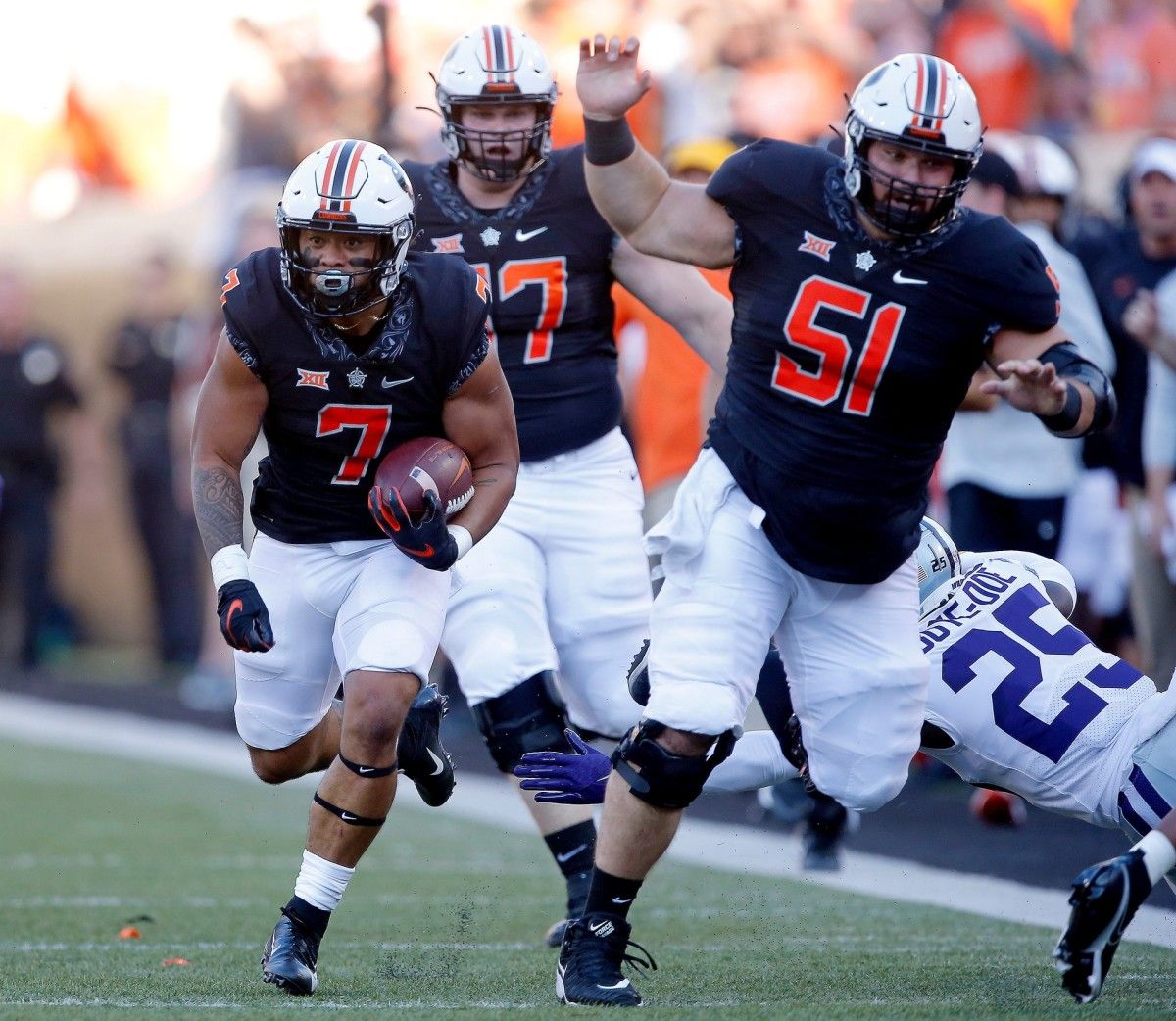 Ranking the 18 Uniforms BYU Football Has Worn in the Independence Era ...