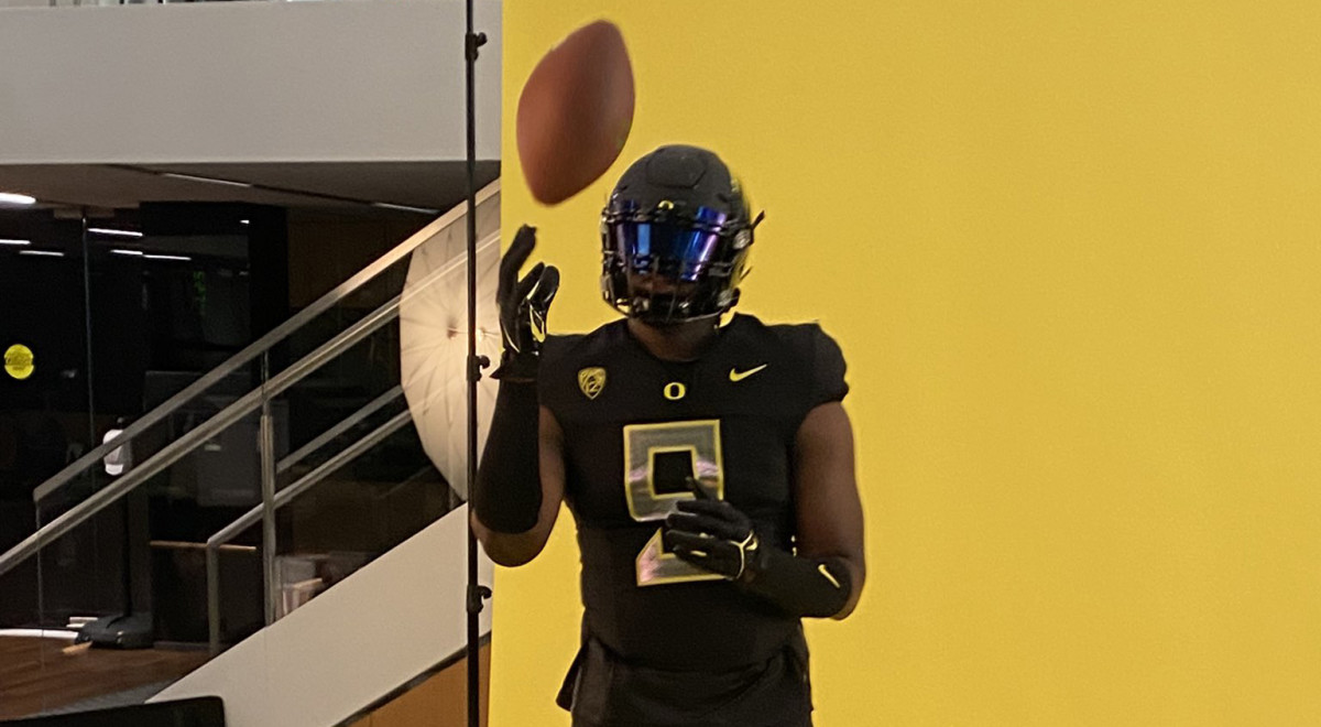 2023 Defensive End Recruit Terrance Green Breaks Down Oregon Football ...