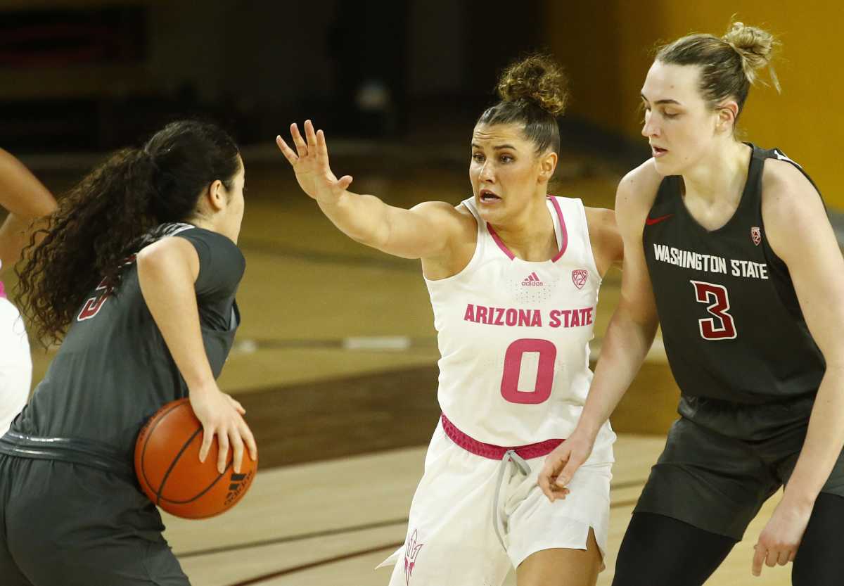 What Taya Hanson's Commitment Means for Oregon Ducks Women's Basketball ...