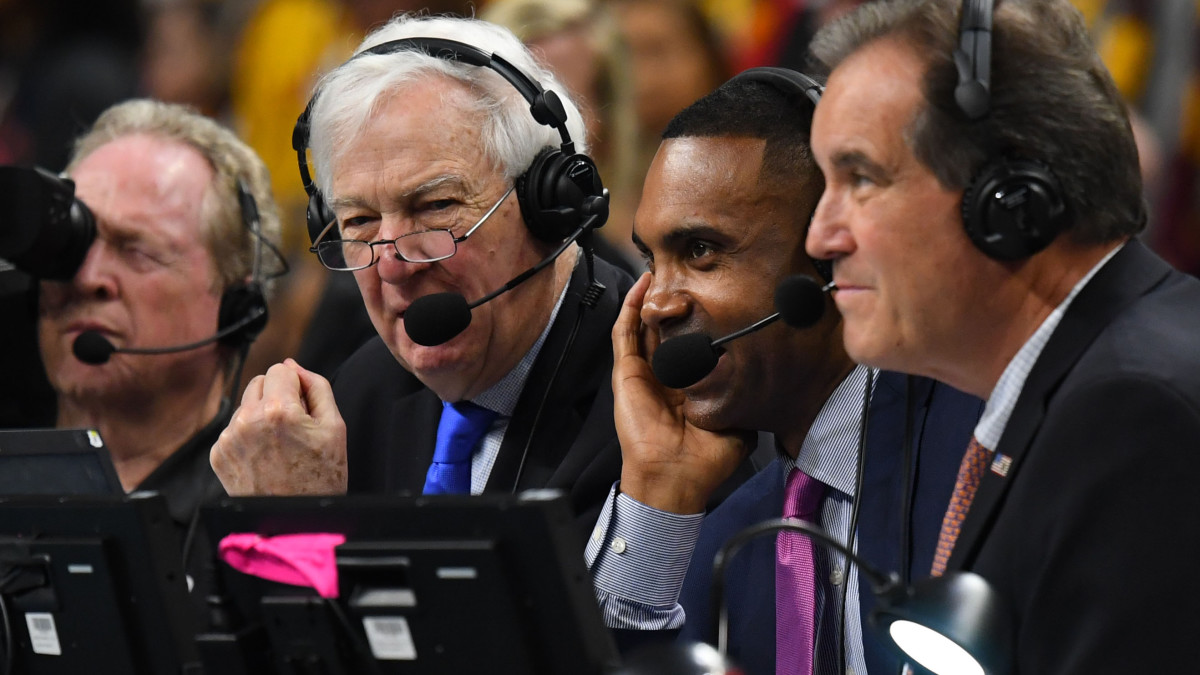 NCAA tournament: CBS’s Bill Raftery has excellent performance - Sports ...