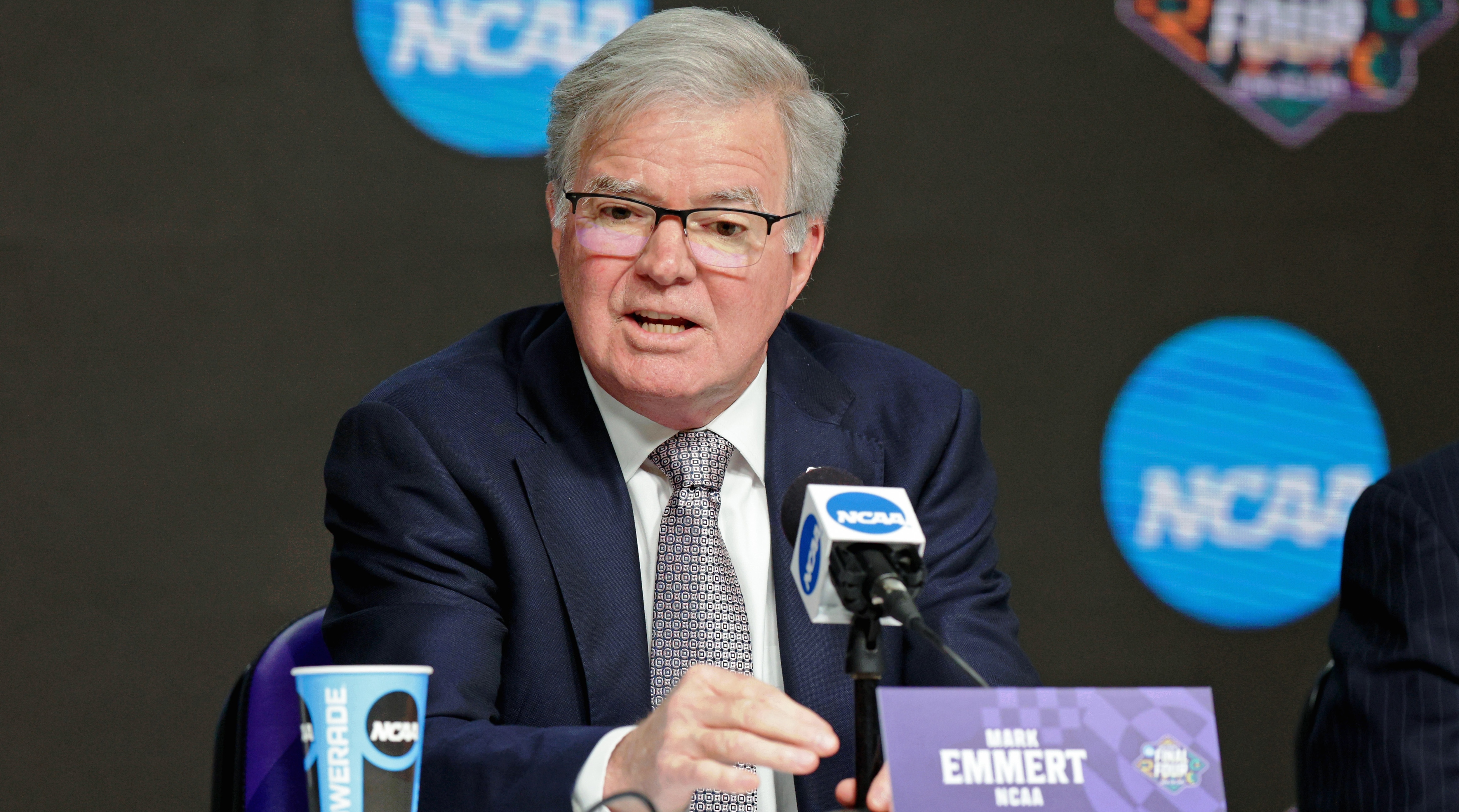 Marchh Madness: Mark Emmert’s ‘Kansas City Jayhawks’ blunder goes viral ...