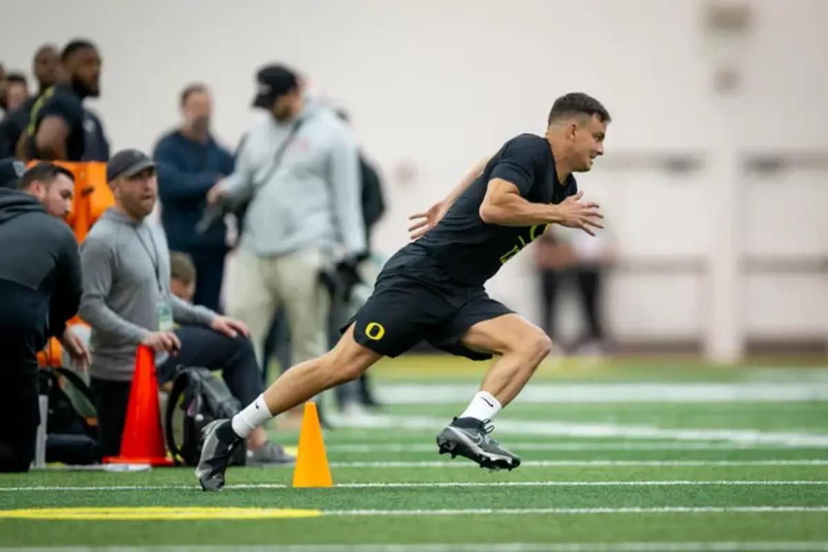 NFL EXCLUSIVE: Olympian Devon Allen Signing With Philadelphia Eagles ...