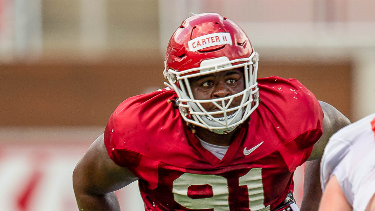 Former Razorback Taurean Carter goes home for bonus year - Sports ...