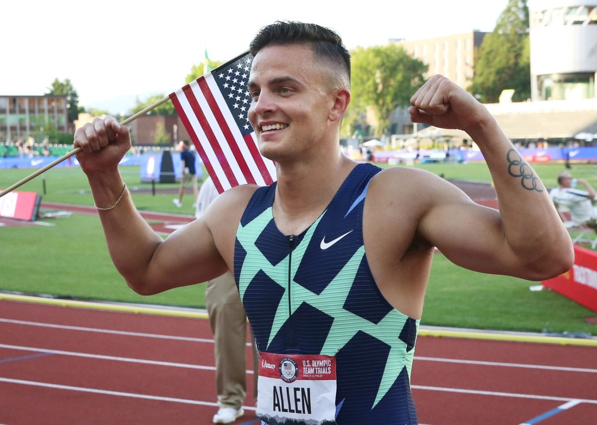 NFL EXCLUSIVE: Olympian Devon Allen Signing With Philadelphia Eagles ...