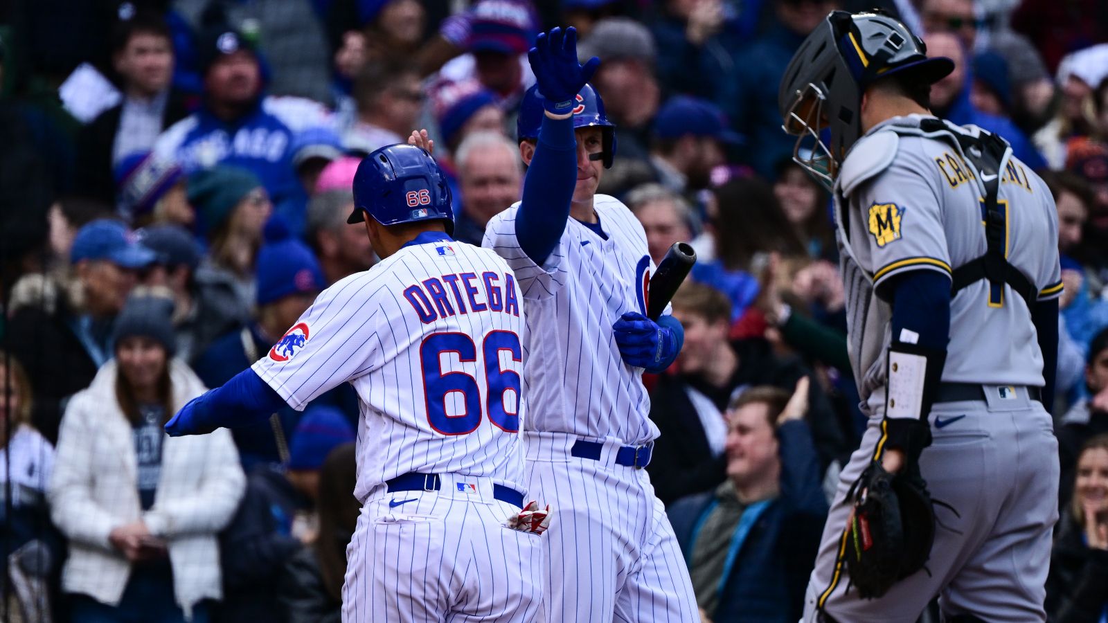 Cubs-Brewers brawl breaks out after Andrew McCutchen gets plunked ...