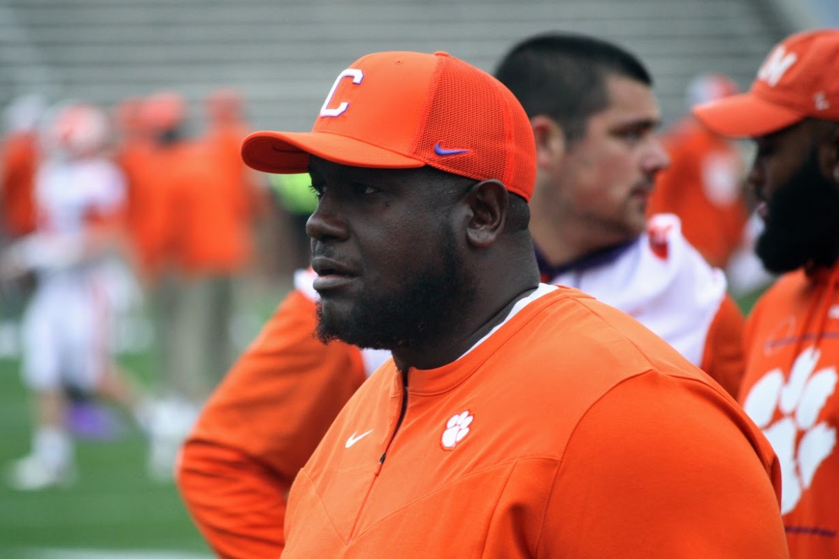 Nick Eason On NIL and Recruiting: If You're 'Chasing Dollars' Clemson ...