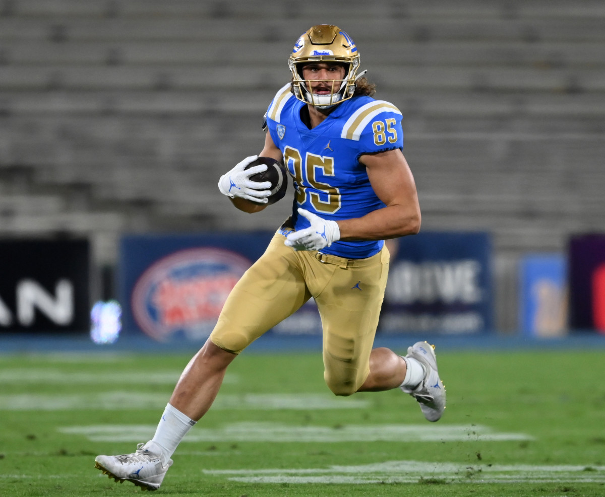 UCLA's Greg Dulcich Visits Atlanta Falcons; Two Tight End Set? - Sports ...