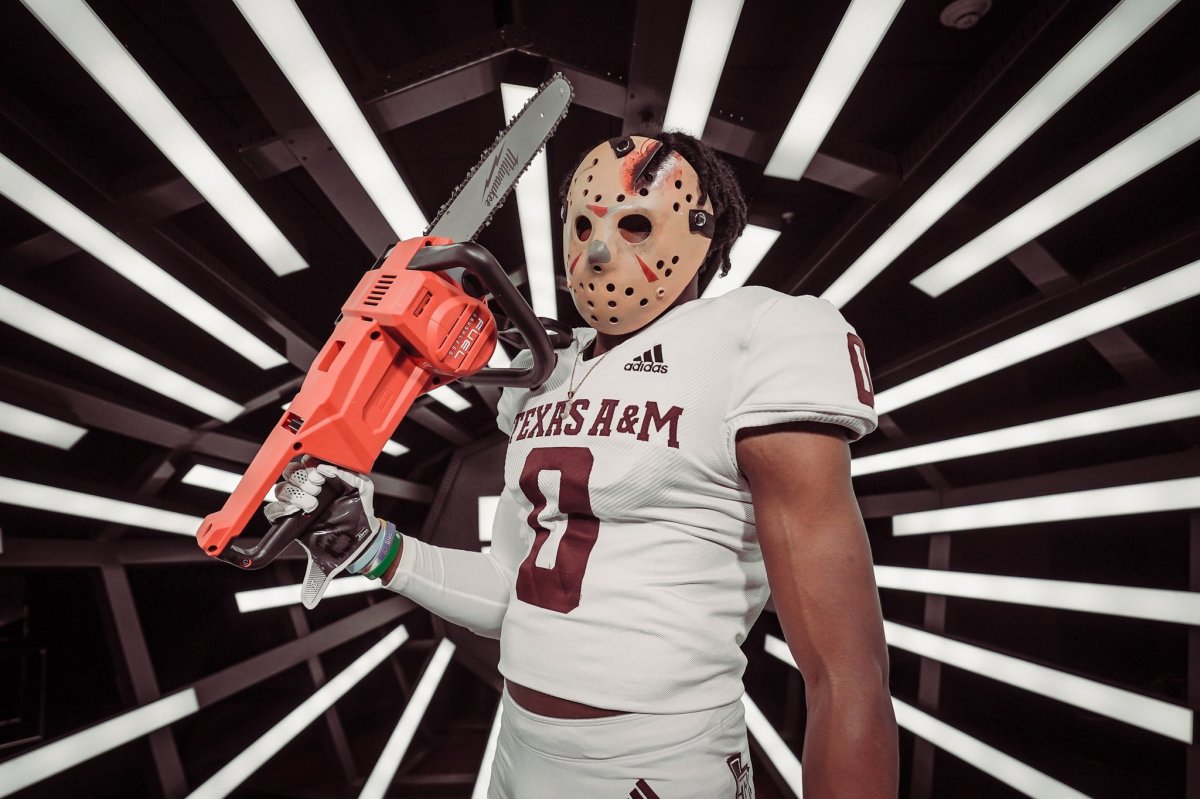 Texas A&M Aggies Land Commitment From Elite In-State DB Jayvon Thomas ...