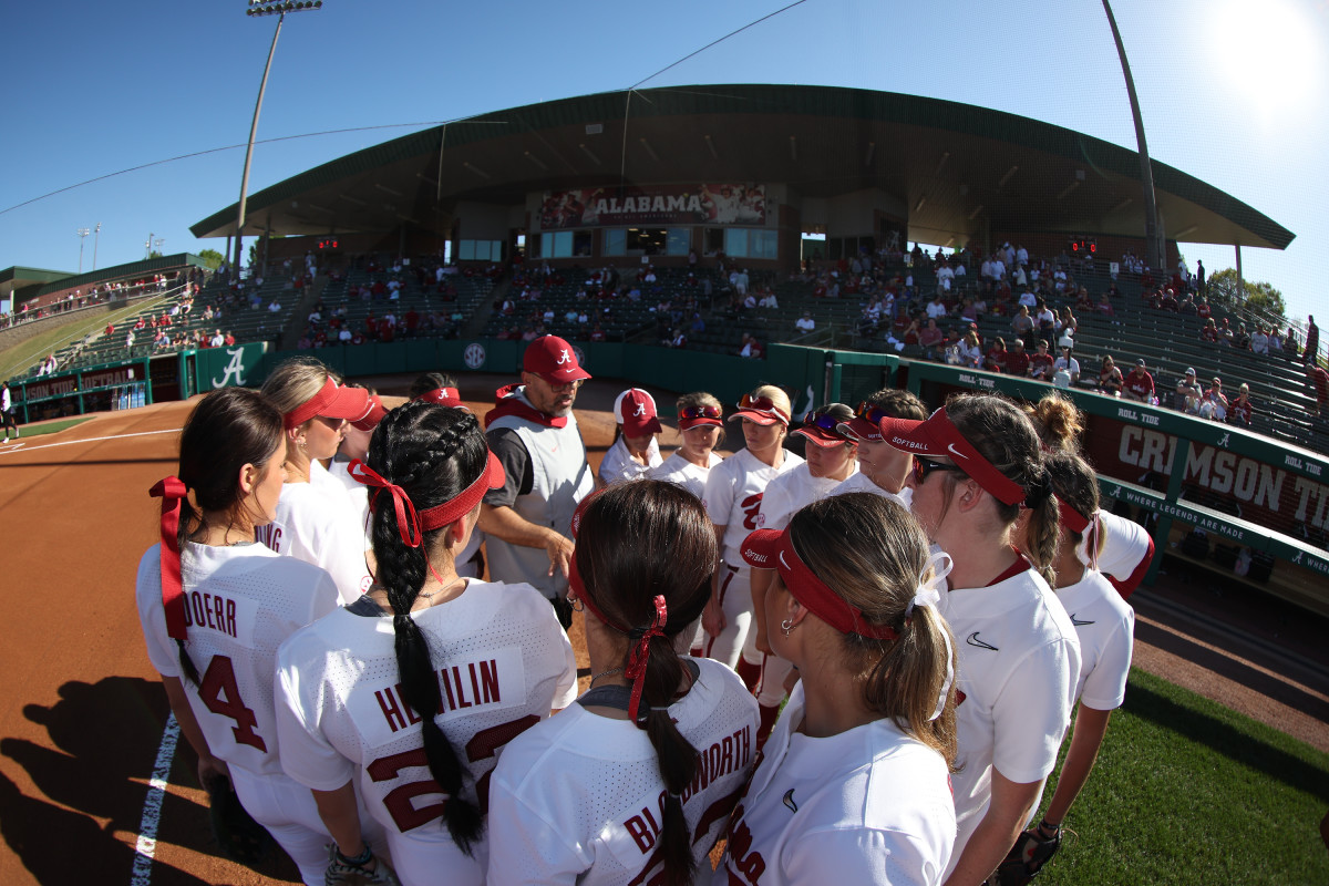 Alabama Softball Drops in Rankings Following Series Loss - Sports ...