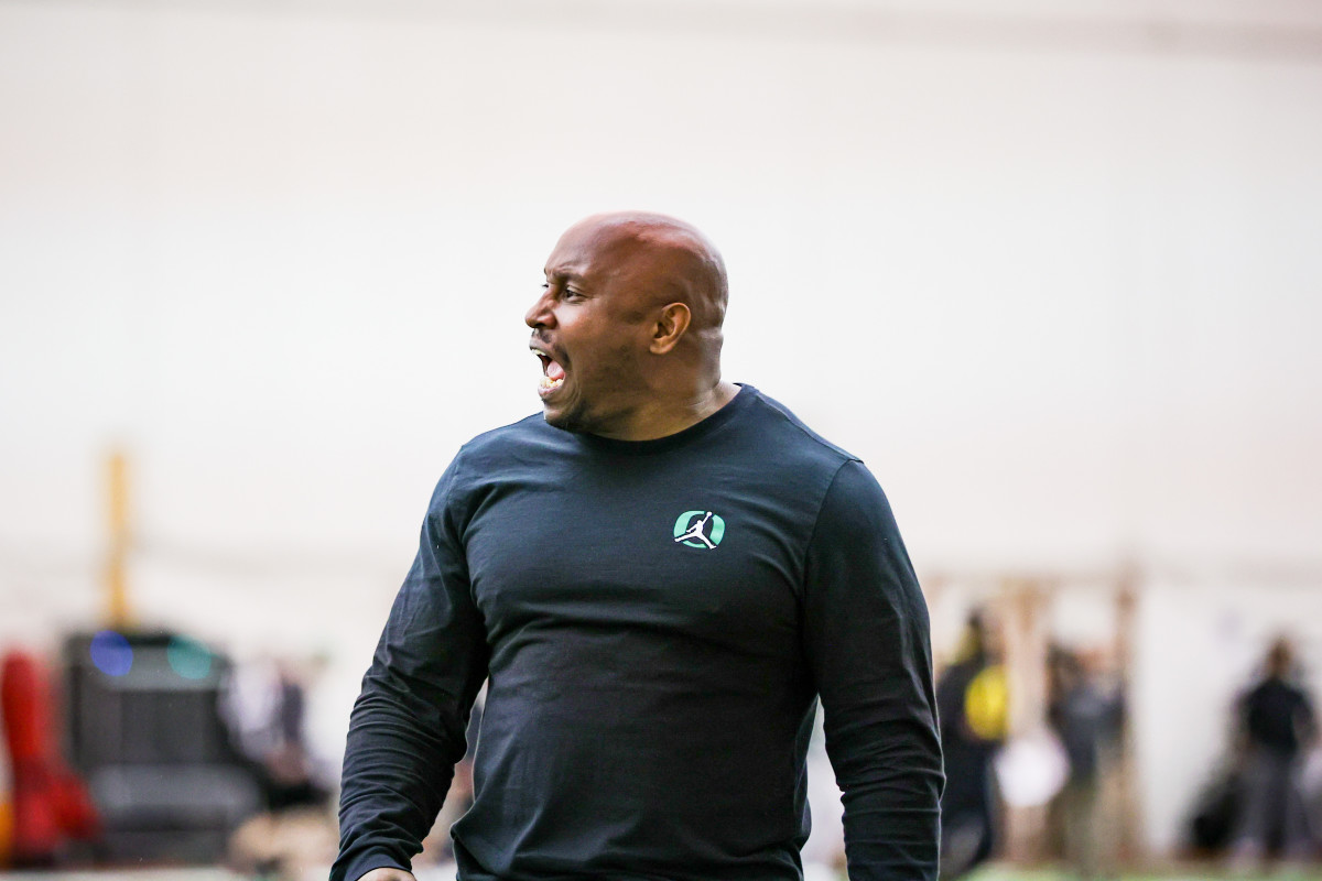 Oregon Ducks Football Running Back Noah Whittington Opens Up on Coming ...