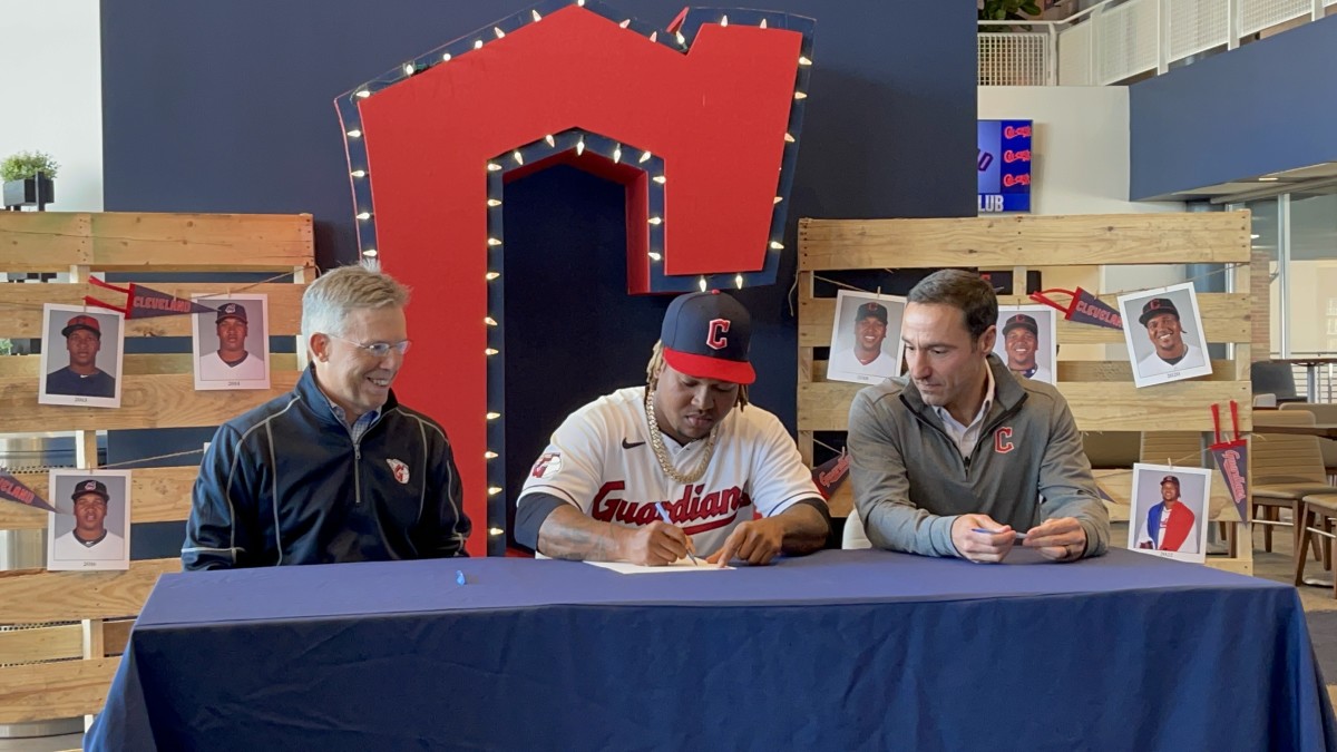 Guardians: Jose Ramirez Press Conference Finalizes Record-Breaking ...