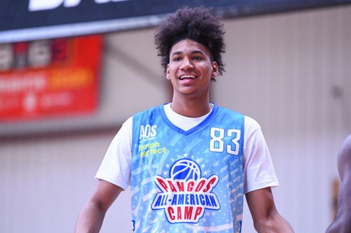 Future Texas Longhorn Men's Basketball Forward Dillon Mitchell Wins MVP ...