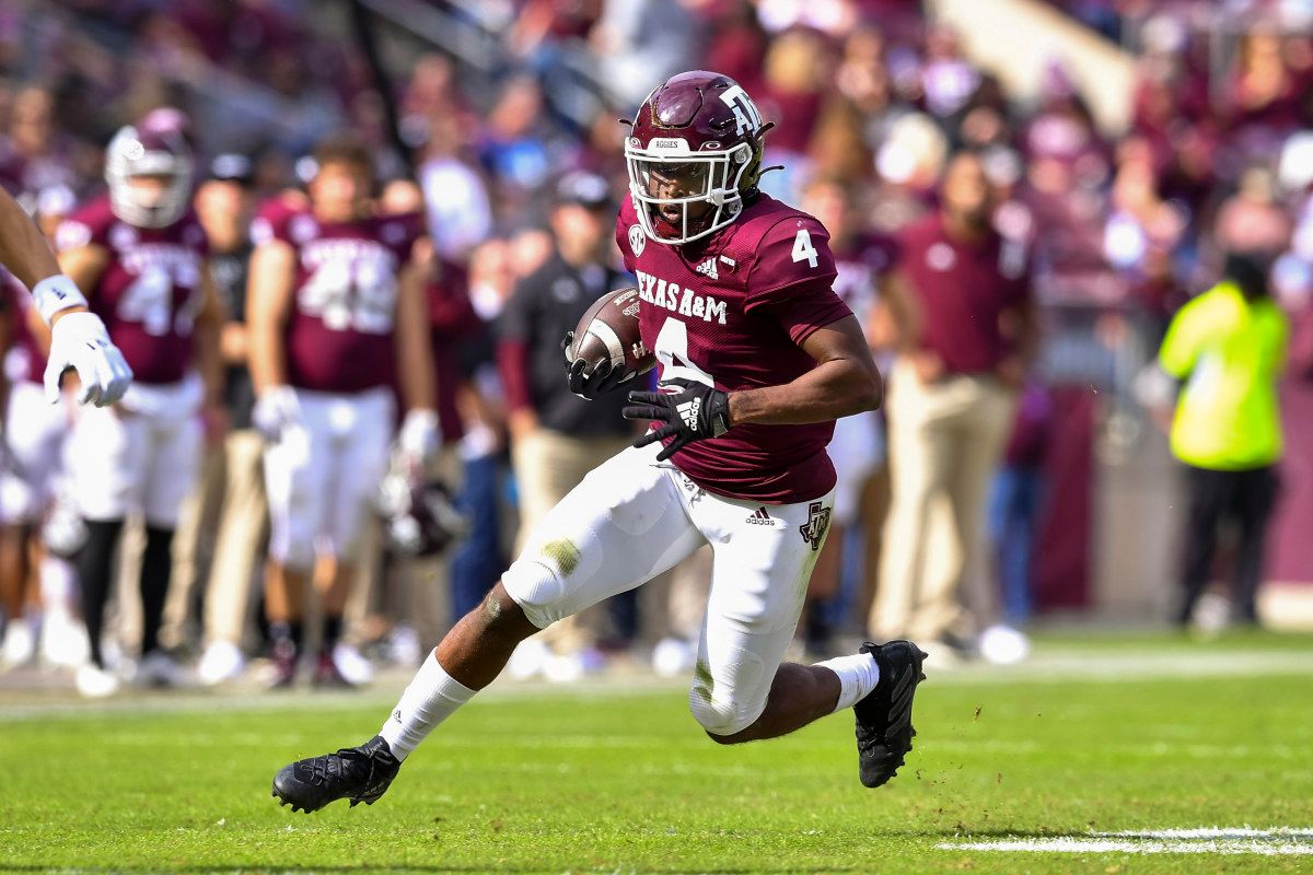 Texas A&M Football: Is Amari Daniels Ready To Replace Isaiah Spiller ...