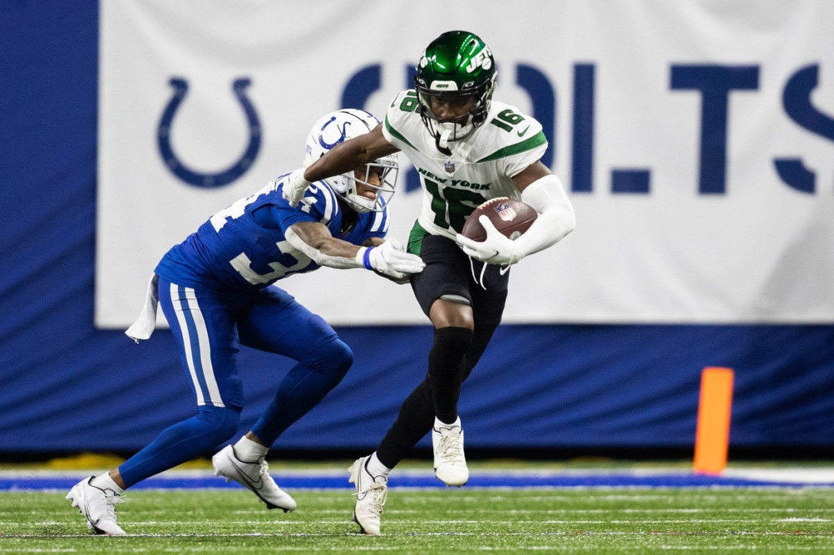 WR Jeff Smith Re-signs With New York Jets - Sports Illustrated Boston ...