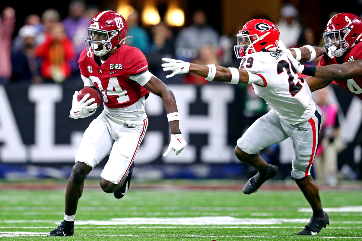 Alabama Transfer Target Agiye Hall Very Impressed With Texas Longhorns ...