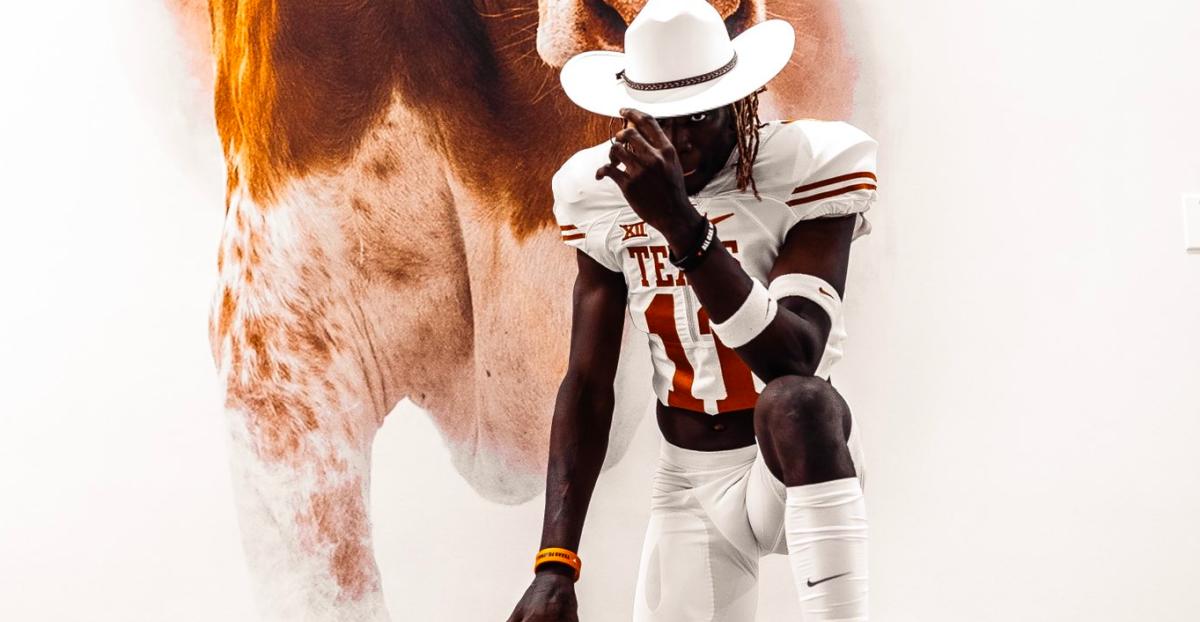 Longhorns Land Commitment From Alabama Transfer WR Agiye Hall - Sports ...