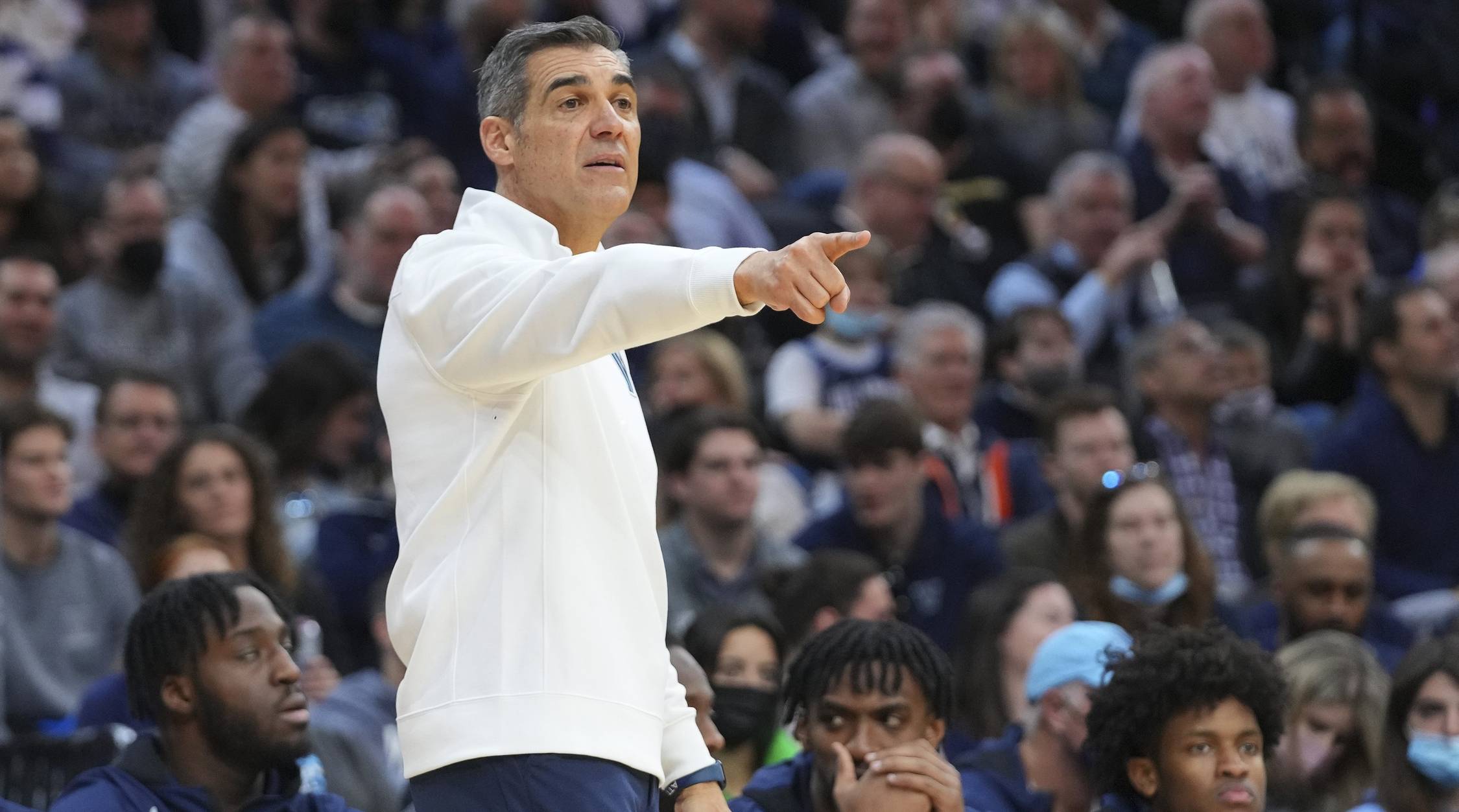 Jay Wright officially announces retirement as Villanova head coach ...