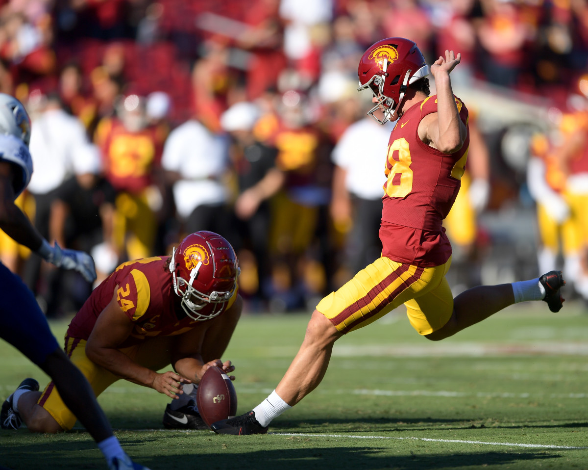 USC Kicker Parker Lewis Throws Dig At USC - Sports Illustrated USC ...