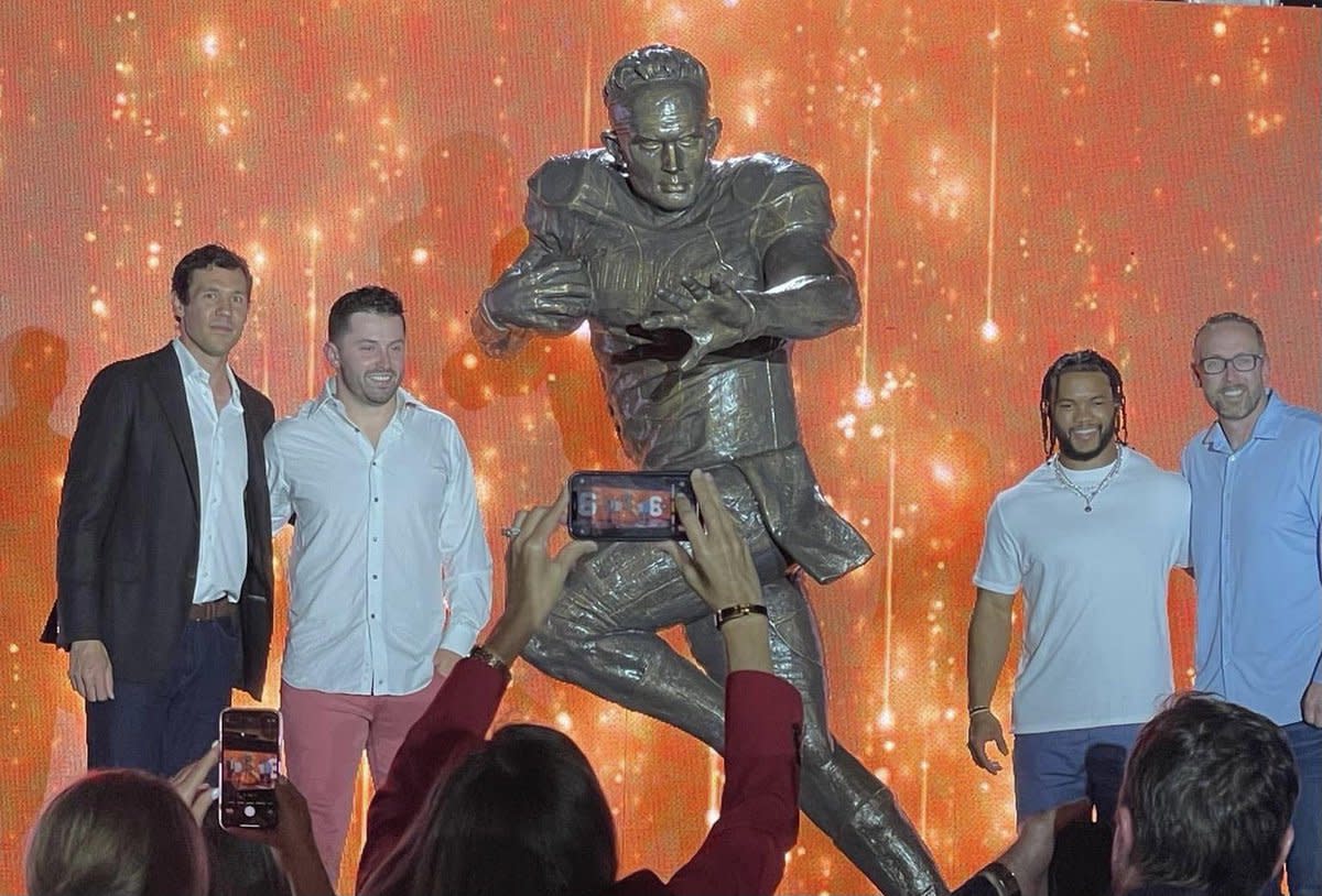 Oklahoma Reveals Baker Mayfield's Heisman Park Statue - Sports Illustrated Oklahoma Sooners News ...