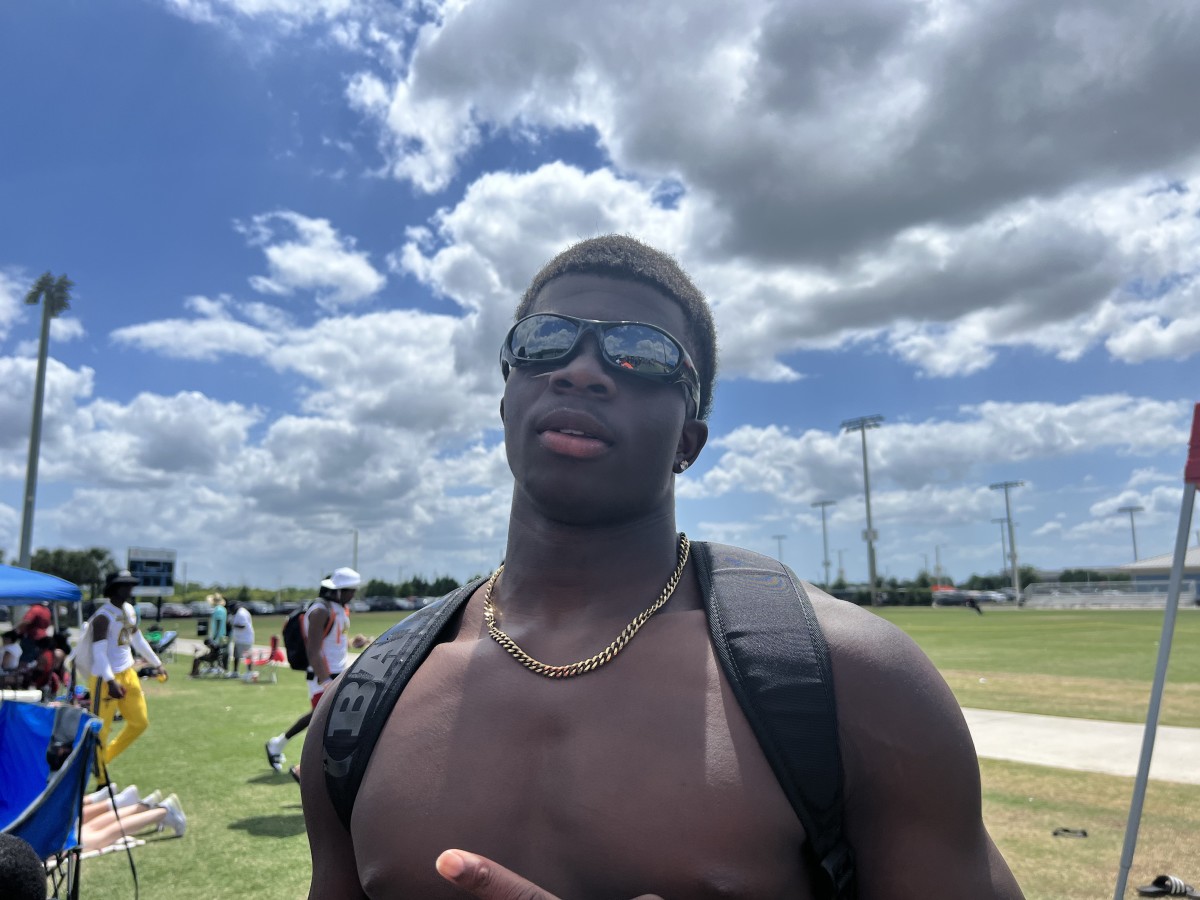 High School Football Prospect Profile: RB Jerrick Gibson from IMG ...