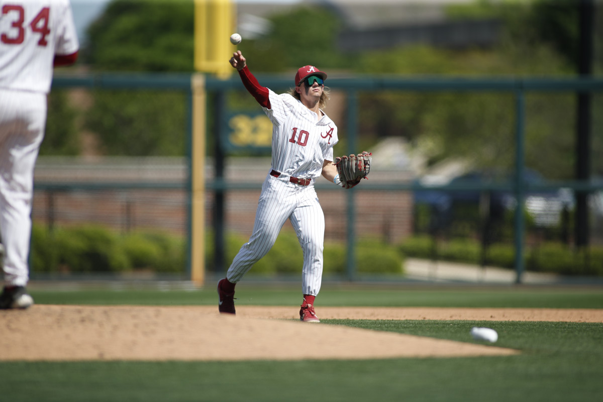 Brilliant Start by Grayson Hitt Lifts Alabama Baseball Past No. 14 ...