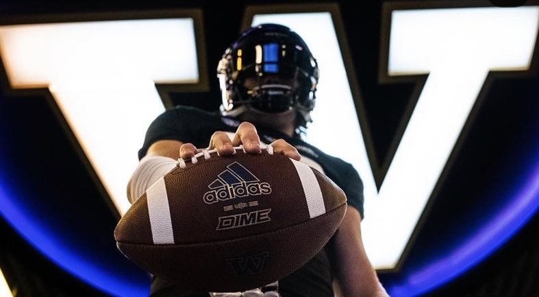 Huskies Among 7 Still in the Running for Arizona Tight End - Sports ...