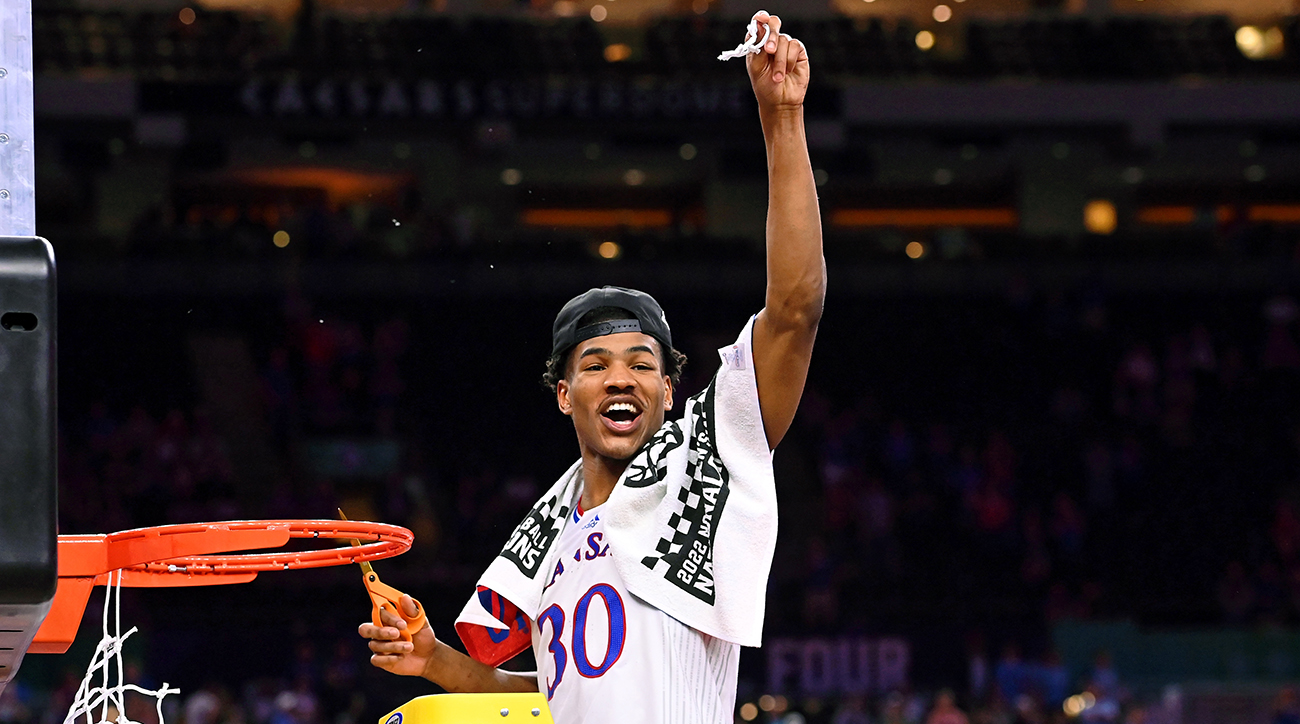 Kansas’ Ochai Agbaji declares for the 2022 NBA draft - Sports Illustrated