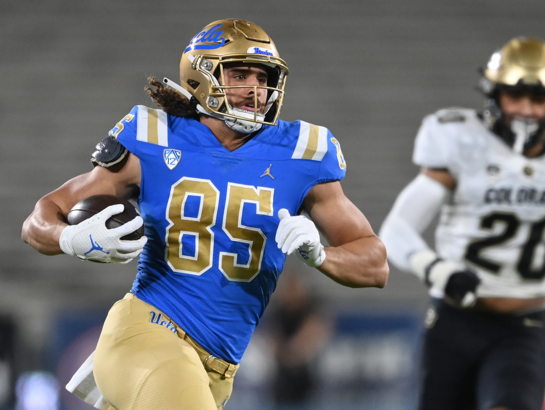 Finding Denver Broncos: Greg Dulcich | TE | UCLA - Sports Illustrated ...