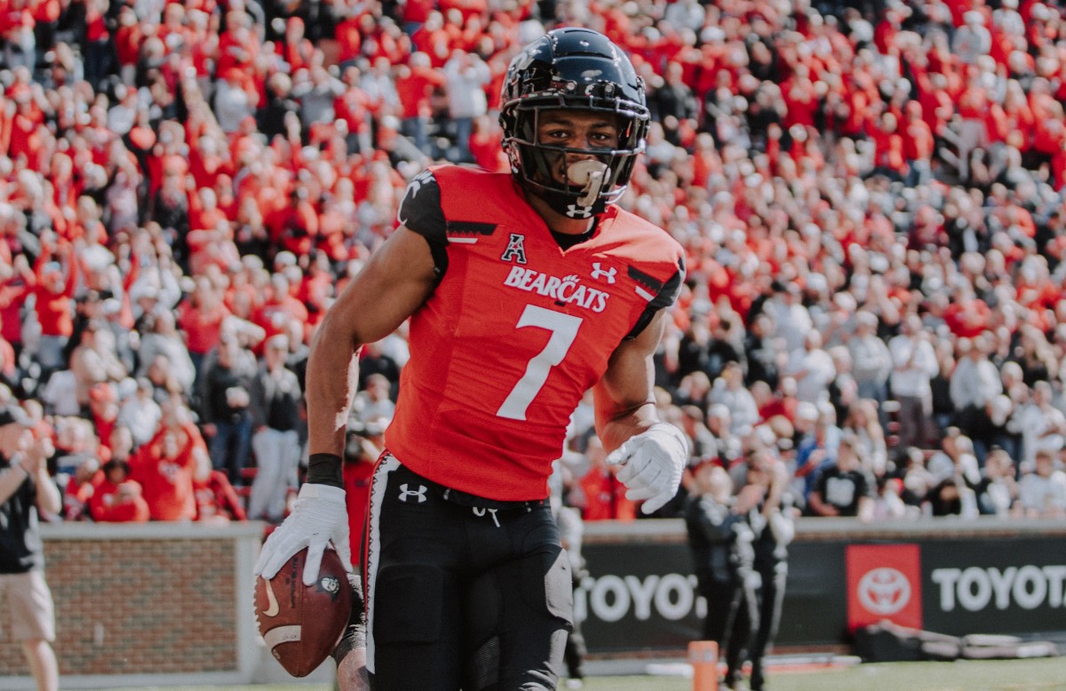 A 'Culture Changer,' Seahawks CB Coby Bryant In Good Company With Jim ...