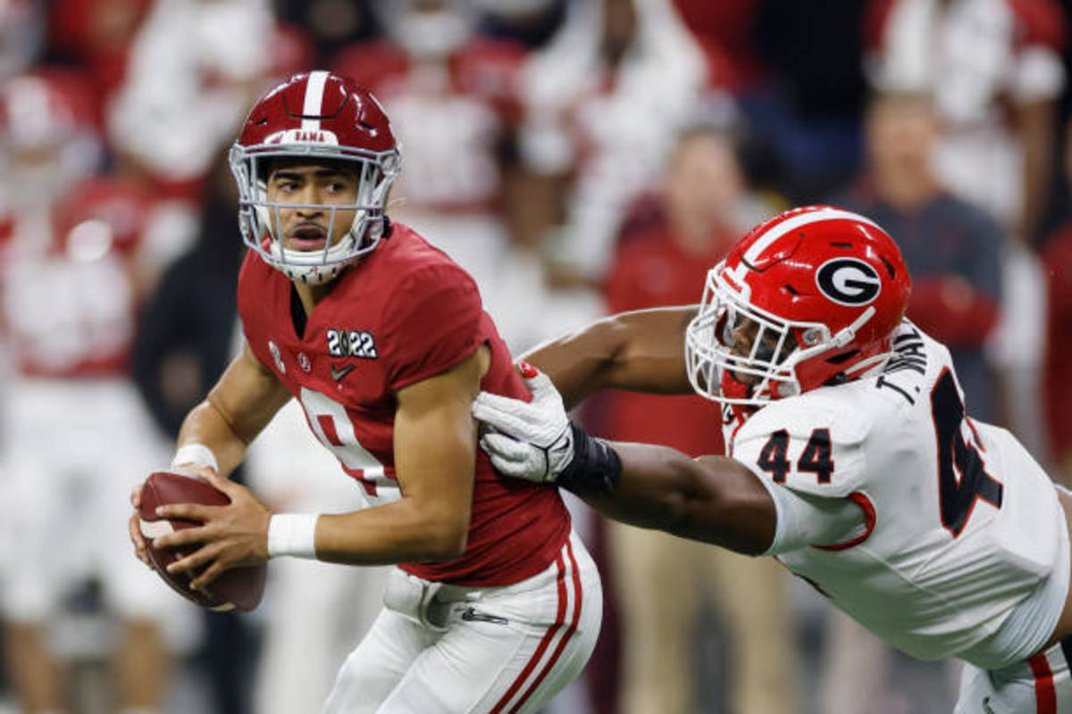 Carson Wentz Won't Win With Washington Commanders - PFF - Sports ...