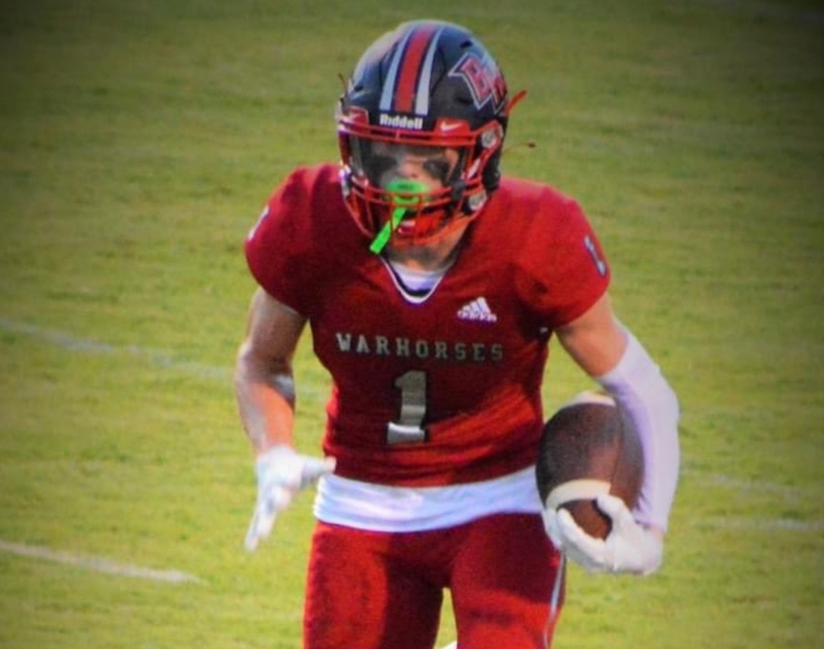 2023 In-State WR Clay Pender Says 'Everything' Stands Out About Clemson ...