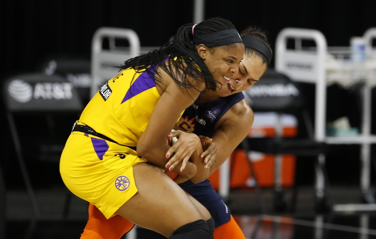 Former Cal Stars Kristine Anigwe, Reshanda Gray Make WNBA Rosters ...